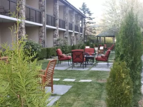 Highlands Inn Lodge, Highlands, eventseeker